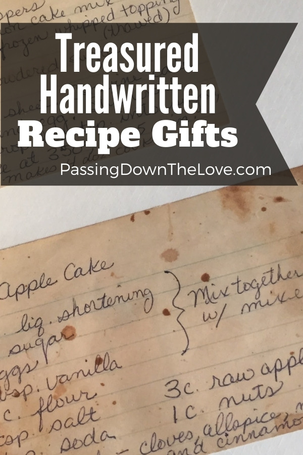 Handwritten Recipe Gifts to Celebrate and Preserve Family Favorites